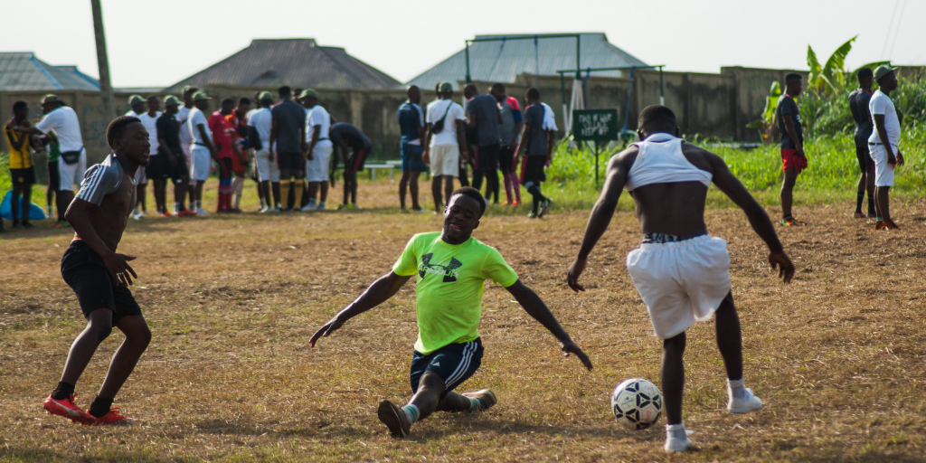 The 6 Stages of Getting Dribbled in Football | Zikoko!