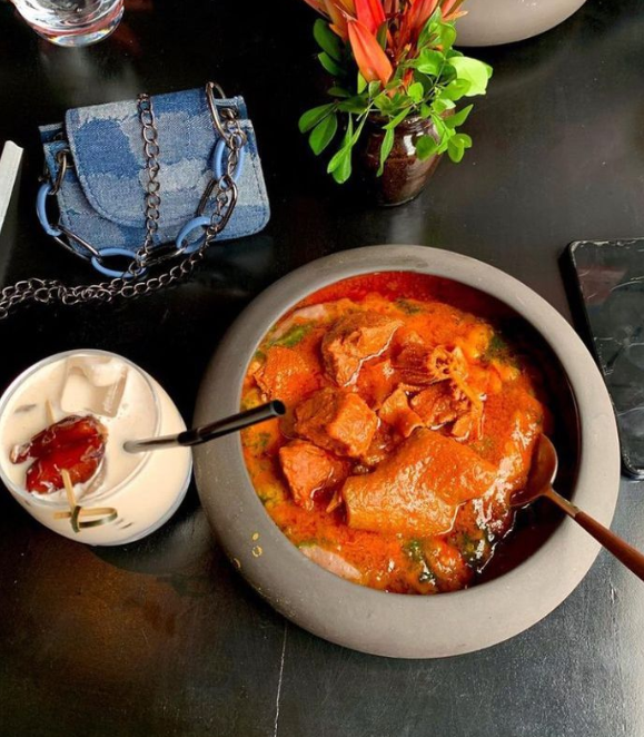 Restaurants in VI: Seven Spots to Visit on a ₦15K Budget | Zikoko!