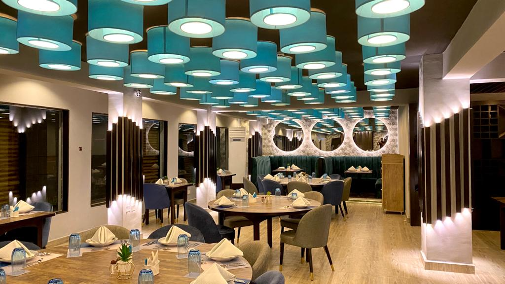 Restaurants in VI: Seven Spots to Visit on a ₦15K Budget | Zikoko!